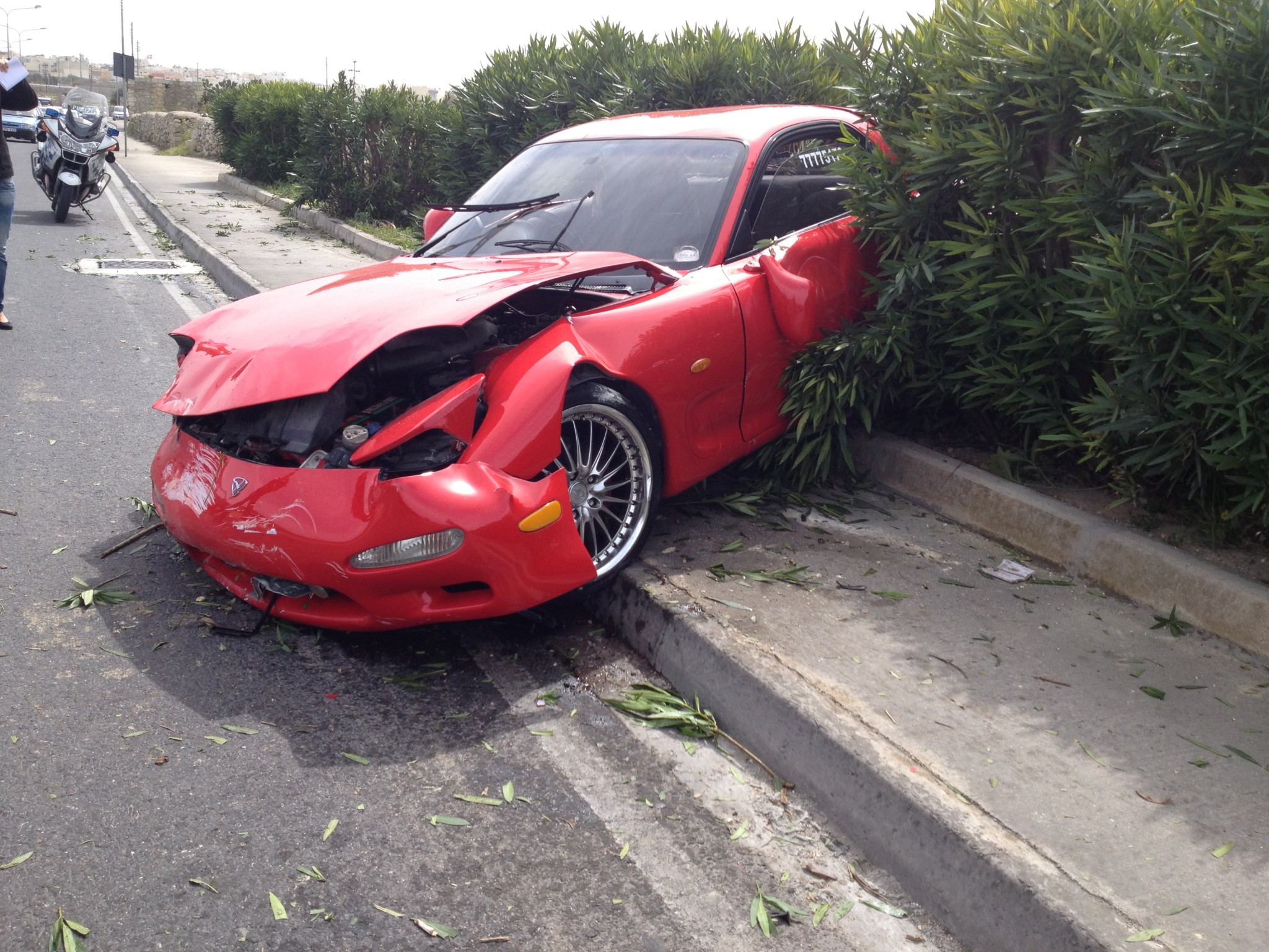Mazda RX7 involved in crash - TVMnews.mt