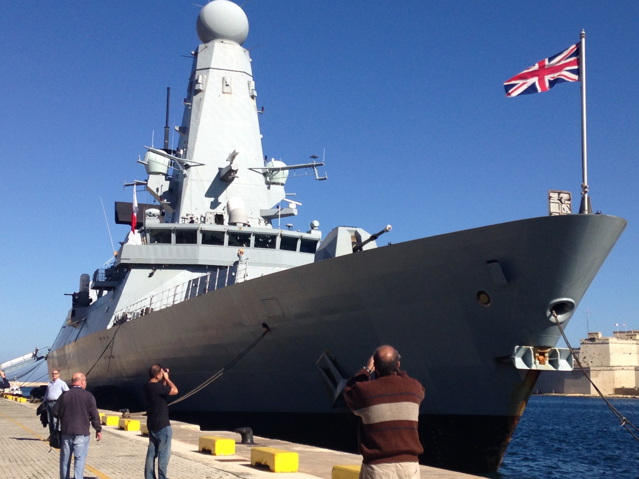 Bil-filmat: Jasal Malta l-HMS Daring - TVMnews.mt