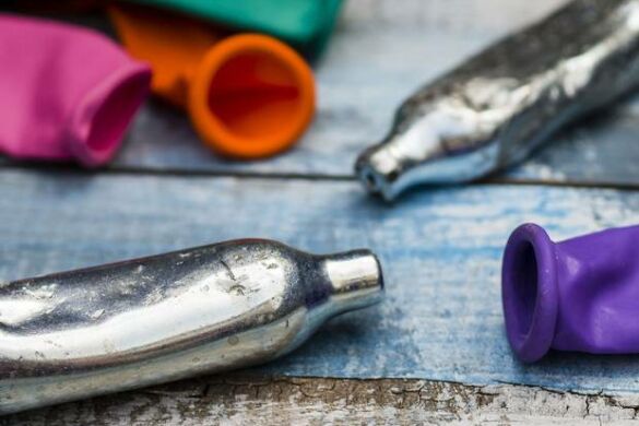 €250 multa wara li nqabad juża l-laughing gas f'Paceville - TVMnews.mt