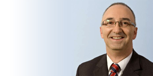 Jiċħdu li Victor Scerri fajjar daqqa ta’ ponn lil plejer - TVMnews.mt