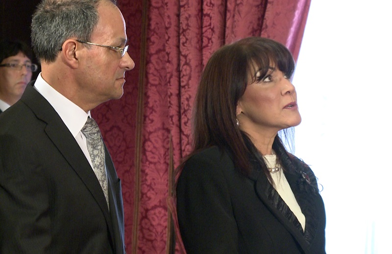 Tiddedika l-ħatra ta' mħallef lil tliet persuni li tilfet f'sena ...