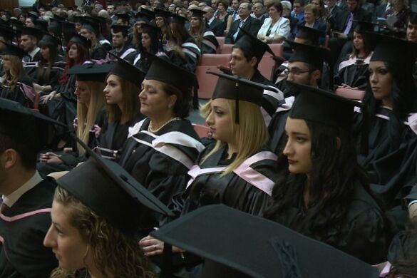 1,600 graduate in Master's and Doctoral level from the University of ...