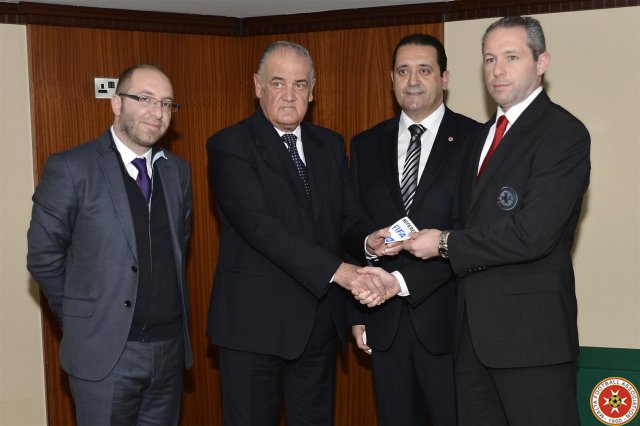 Adrian Azzopardi jista' jitlef il-Badge tal-FIFA - TVMnews.mt