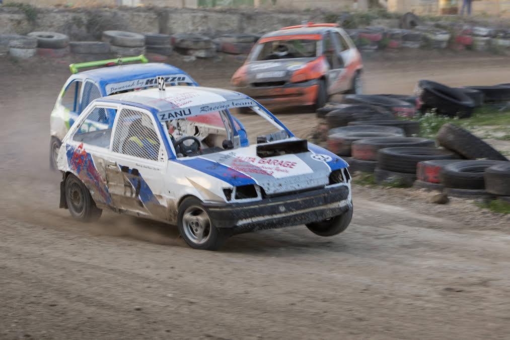 ASMK: Tiġrijiet bil-karozzi Autocross Modified u Autocross Standard ...