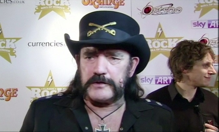 Motorhead lead singer Lemmy dies two days after being diagnosed with ...