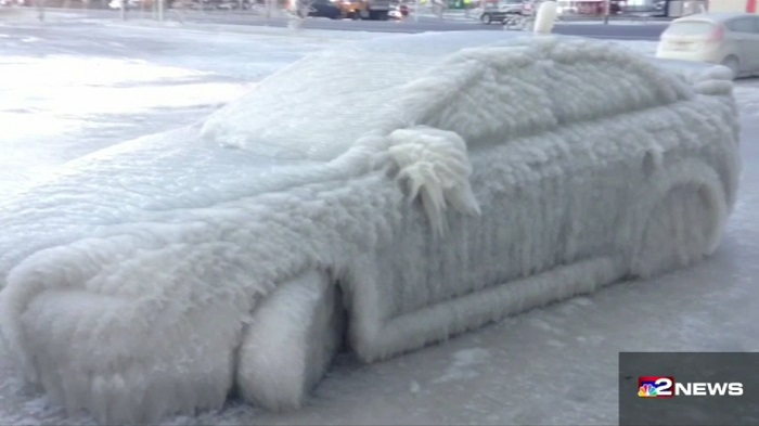 Watch: Man wakes up to find car a block of ice - TVMnews.mt