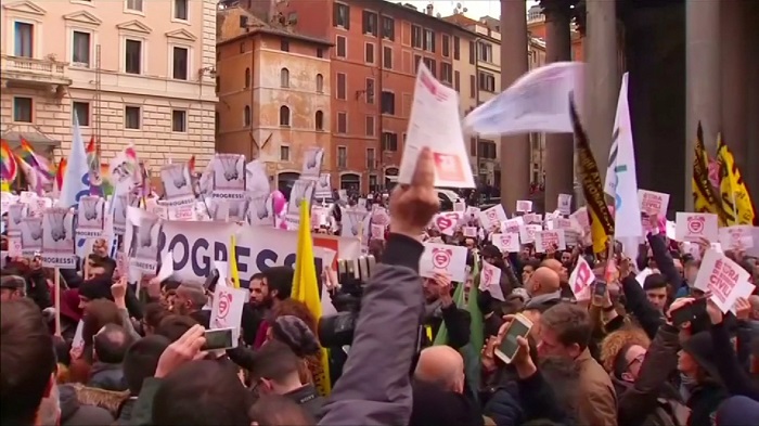 Watch: Italy demonstations in favour of civil unions - TVMnews.mt