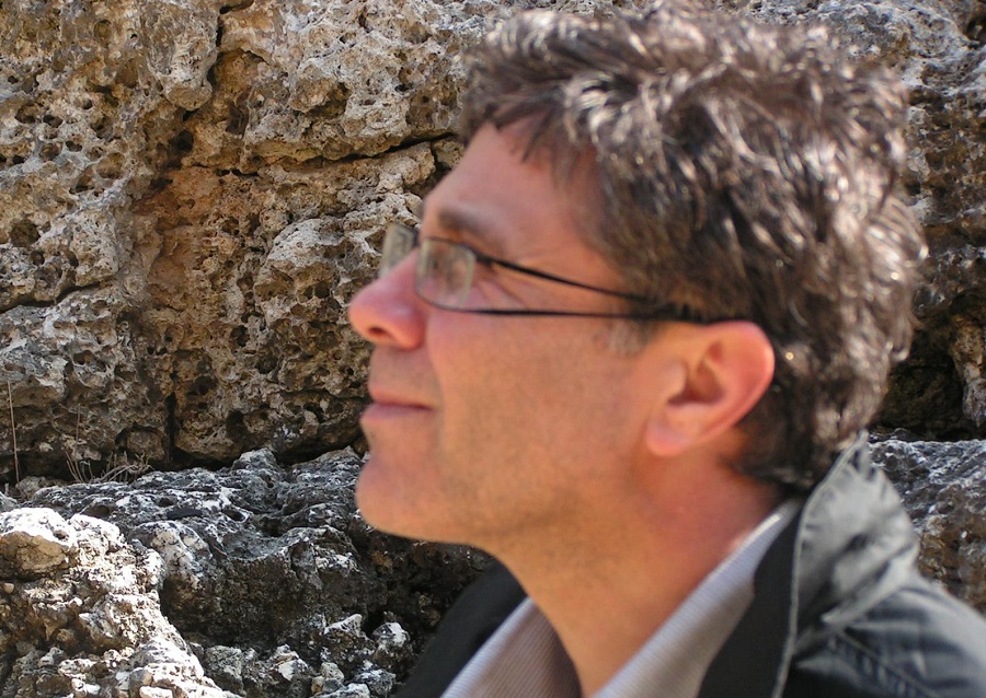 Author with Muslim roots warns about "split" between Muslims in Malta ...