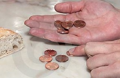 Poverty in Malta reduced by 2.1% in 2015 - TVMnews.mt