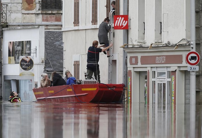 France declares state of natural disaster after floods - TVMnews.mt