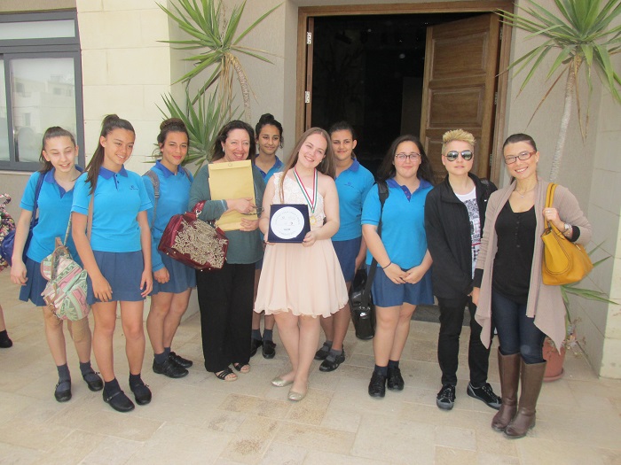 Student wins national singing competition with 'Mare Calmo Della Sera ...