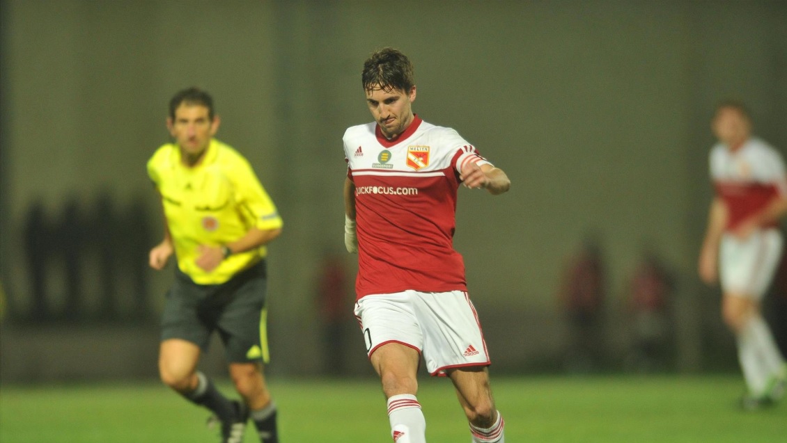 Julian Galea ma' Tarxien R.. wara Haber.. Floriana jidħlu b'saħħa għal ...