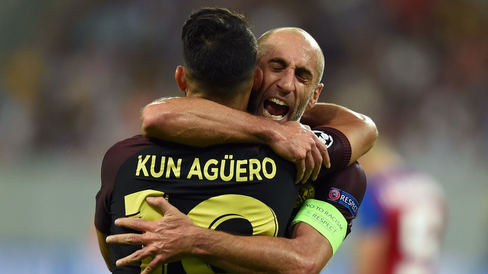 Hat-trick ta' Aguero li falla ukoll żewġ penalties f'rebħa faċli għal ...