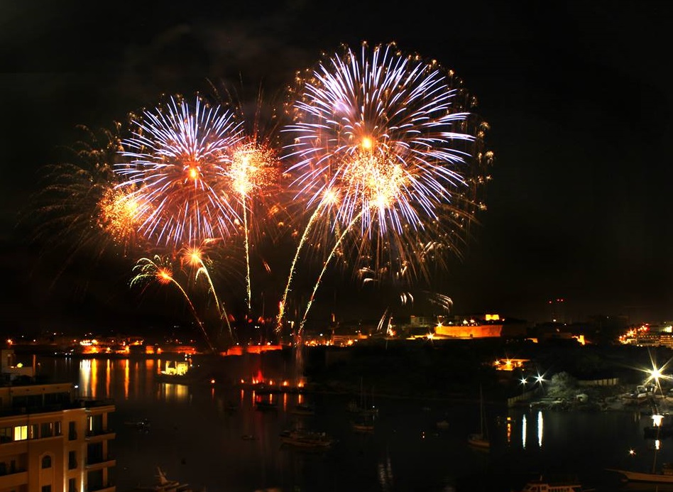 Traditional Maltese element should stand out in fireworks displays ...