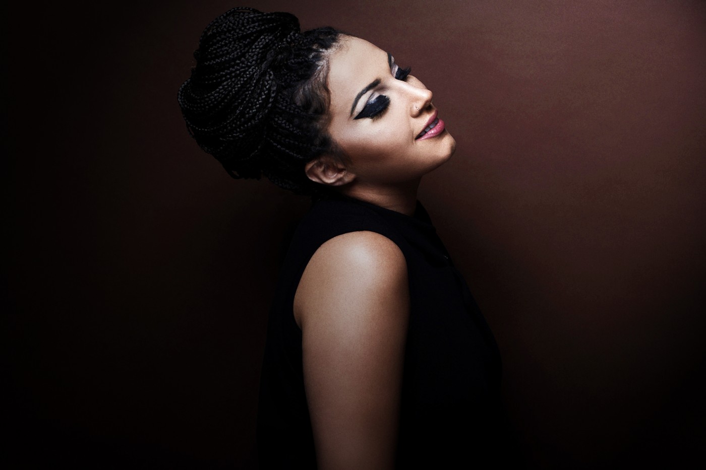 Amber in contract with British management company to advance musical ...