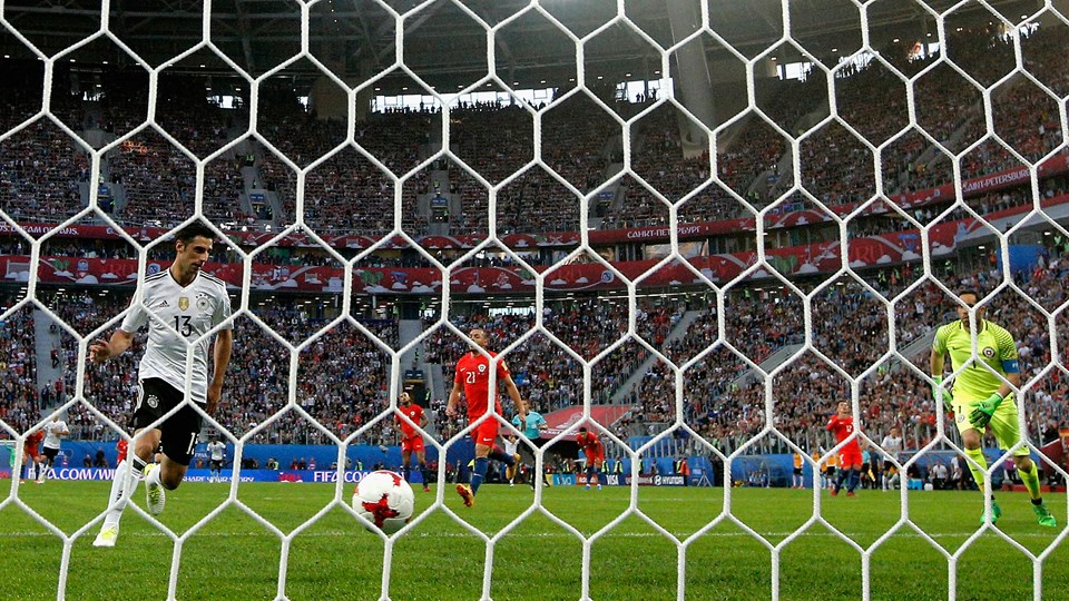 BIR-RITRATTI Konfederazzjonijiet - il-Ġermanja jegħlbu liċ-Ċilì fil ...