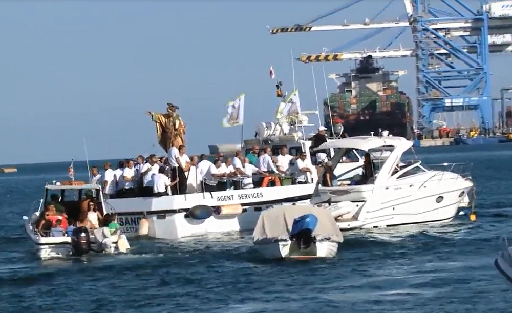 Statue of St Peter in Chains returns home to Birżebbuġa - TVMnews.mt