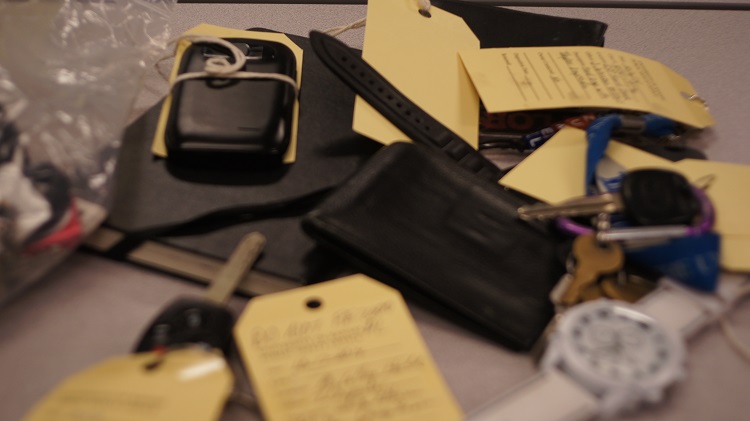 What happens to lost items which are found and handed in at Police ...