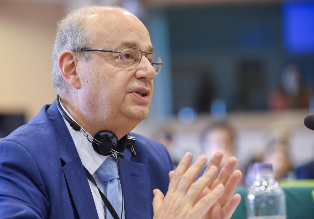 Francis Zammit Dimech on protection of children of international ...