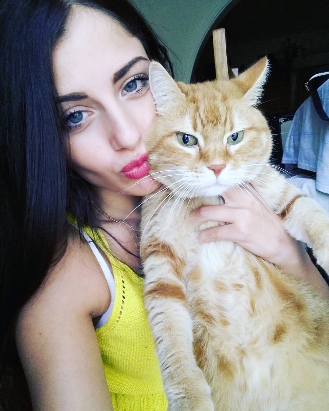 Il-mudella Christa Formosa hija t-tfajla involuta fil-ħabta ta ...