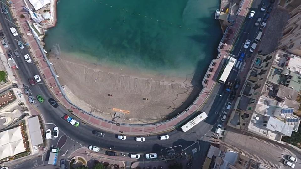 Natural sand and showers at Balluta Bay - TVMnews.mt