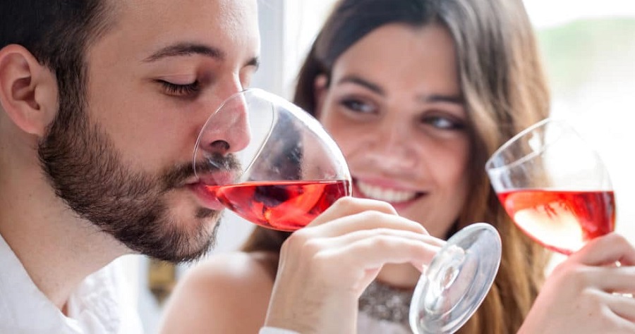 A daily glass of wine can still be damaging - TVMnews.mt