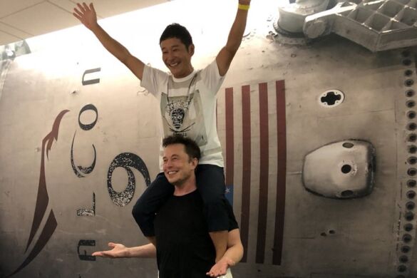 Space X ittella' 24 satellita oħra u tim ta' astronawti fl-istazzjon ...