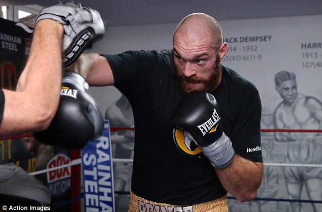 Boxing: Tyson Fury, il-boxer Ingliż tal-heavyweight, fetaħ sessjoni ta ...