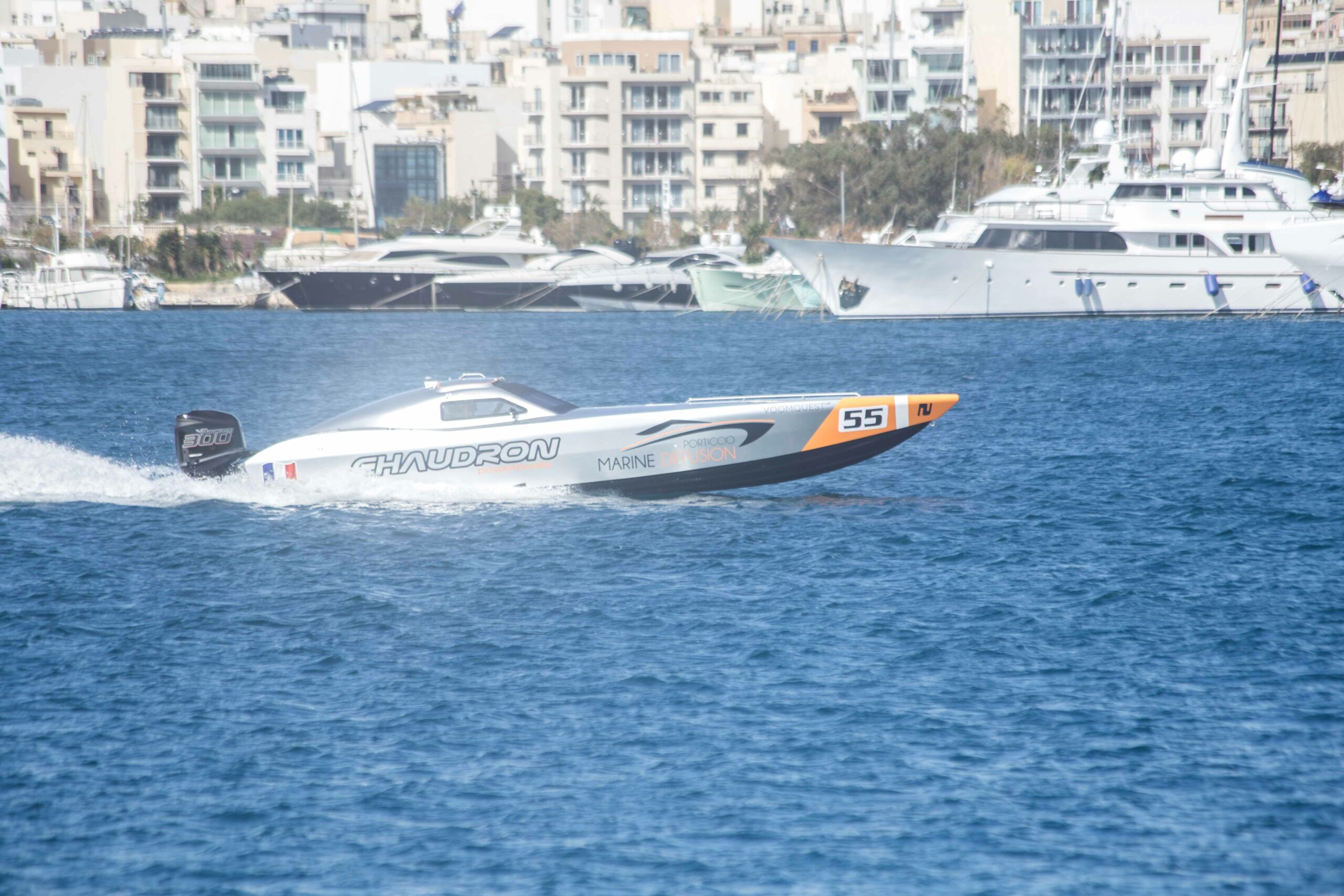 Powerboats: Ippreżentat il-Voomquest Enemed UIM V2 World Powerboat ...