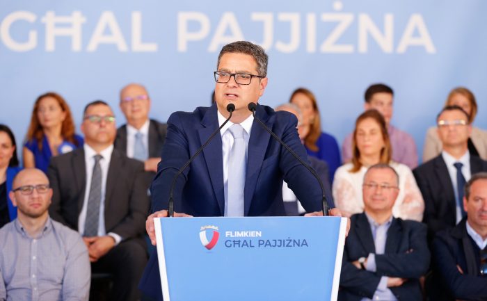 "PN believes totally in the right to life without any distinction ...