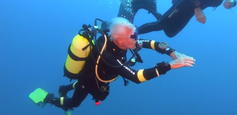 Watch: 96 year old record-breaker dives to a depth of 15 storeys ...
