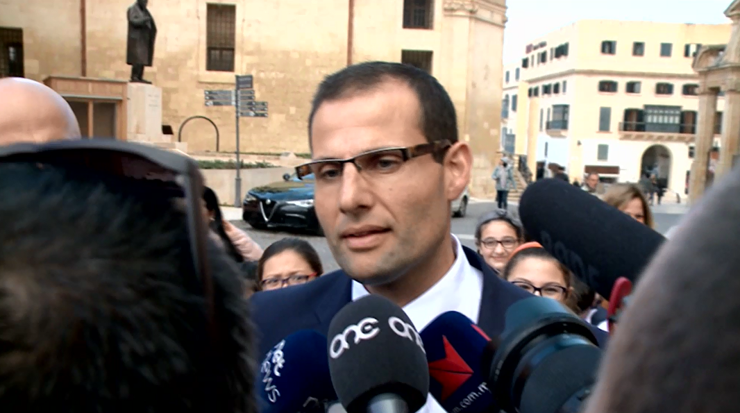 "I do not communicate with Keith Schembri" - PM - TVMnews.mt