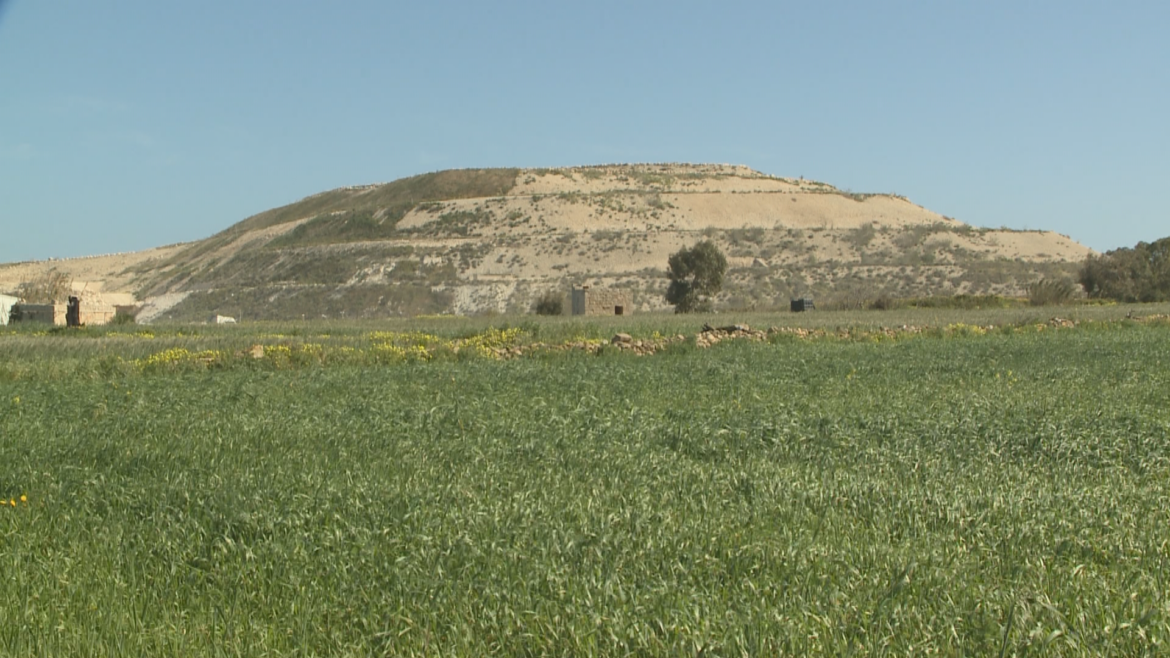 Wasteserve fined €23,000 for operating tal-Għallis refuse dump without ...