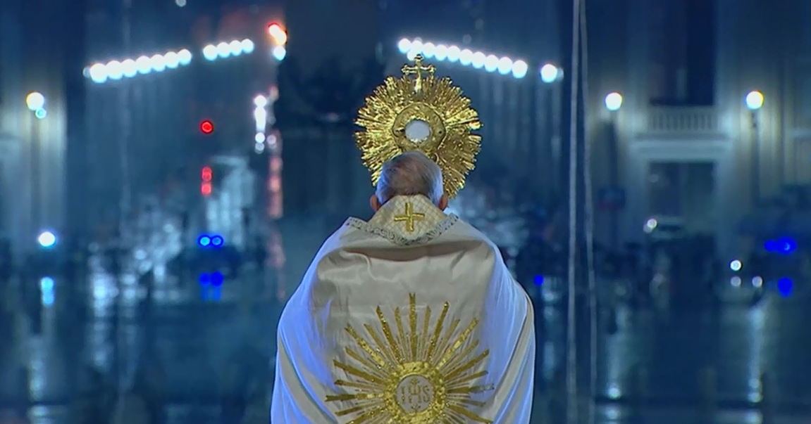 Pope Francis leads extraordinary prayer celebration from the Vatican ...