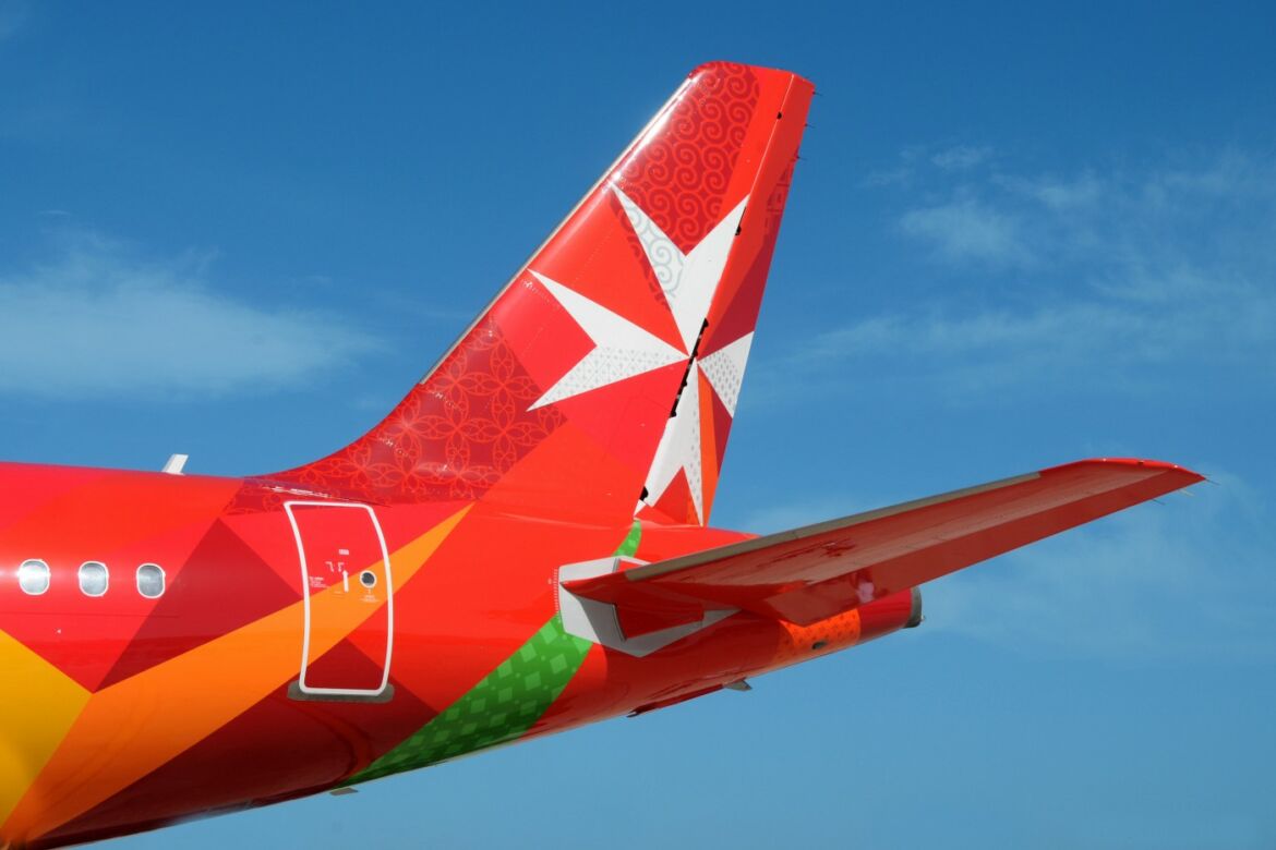 14 ITU nurses stranded in Jordan - special Air Malta flight en route to ...
