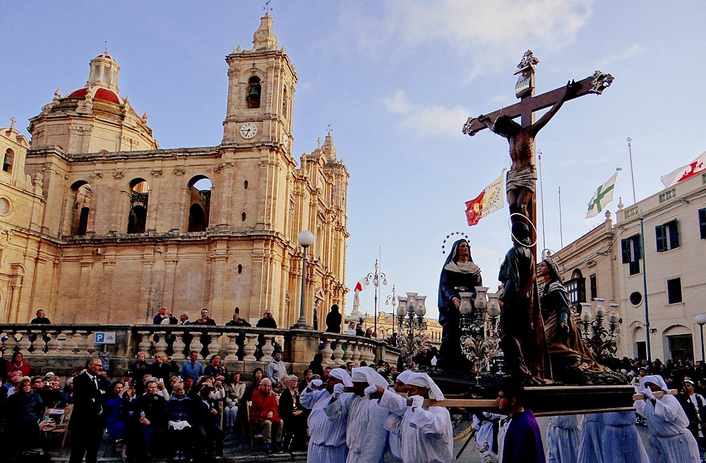 Processions and manifestations of Our Lady of Sorrows, Good Friday and ...
