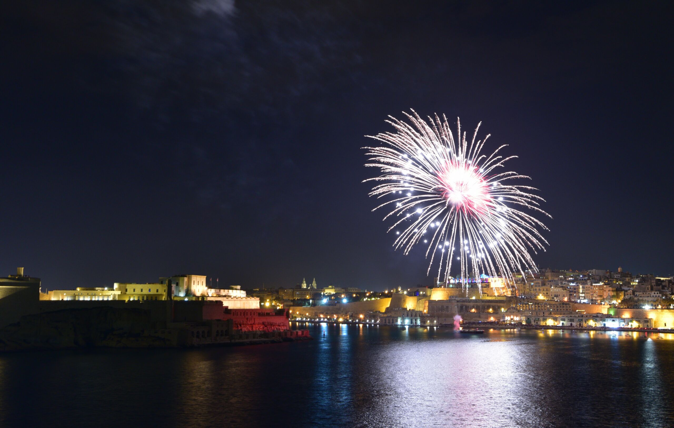 First event of Fireworks Festival moved to Grand Harbour - TVMnews.mt