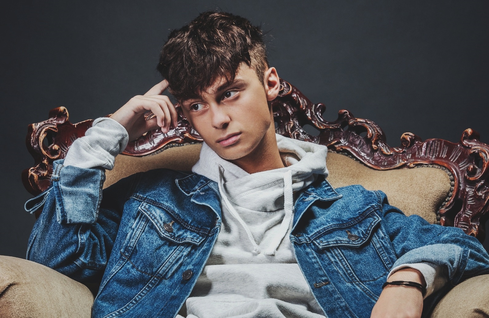 Luke Chappelle lands four year major recording contract in Los Angeles ...