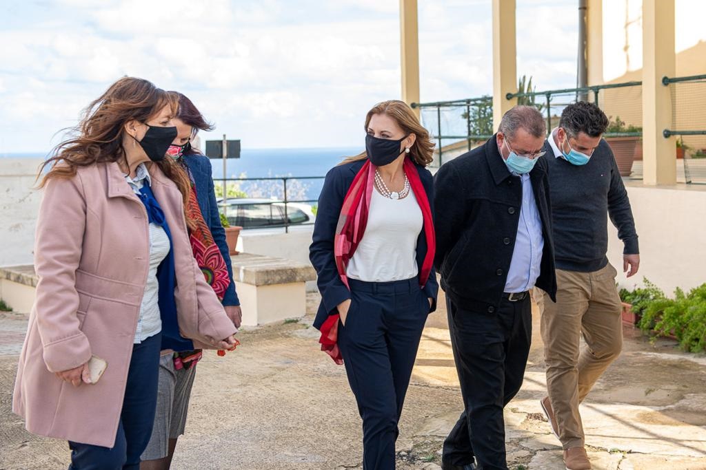 Żebbuġ Primary given Dyslexia Friendly accreditation - TVMnews.mt