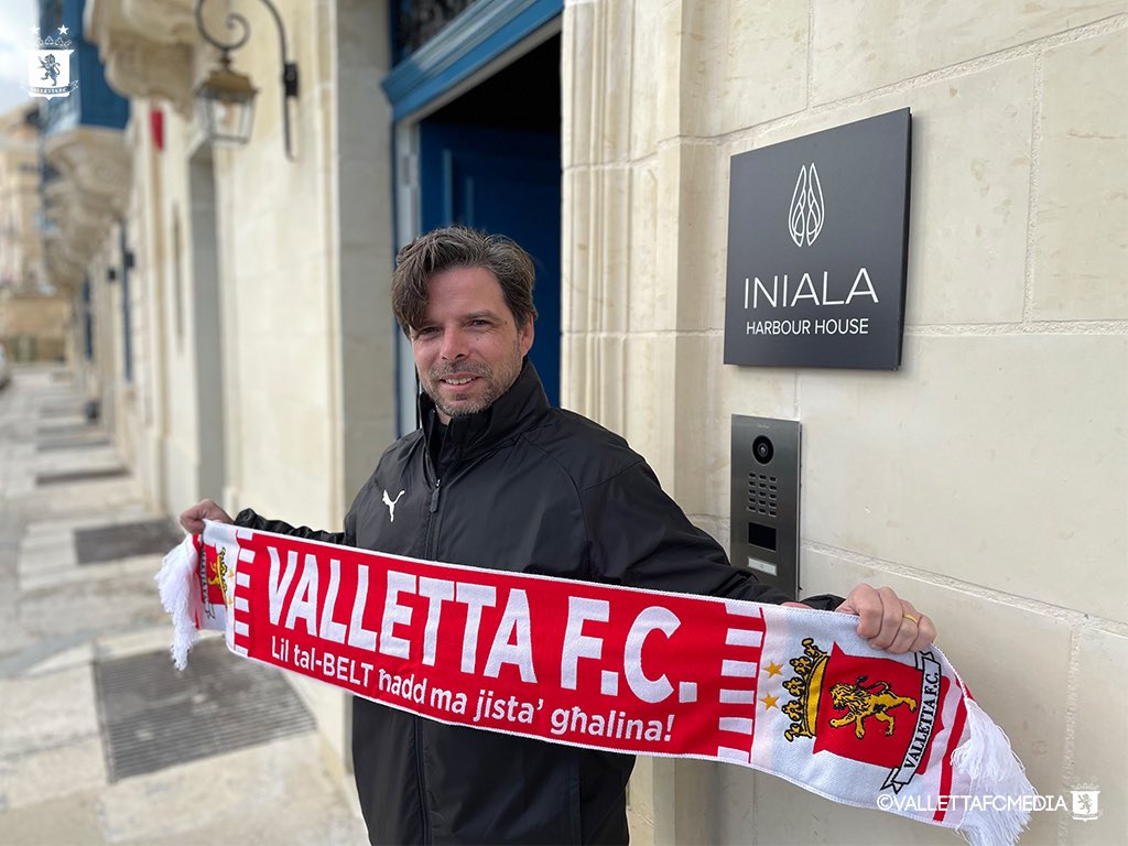 Valletta FC jippreżentaw il-kowċ il-ġdid 'Toze' - TVMnews.mt