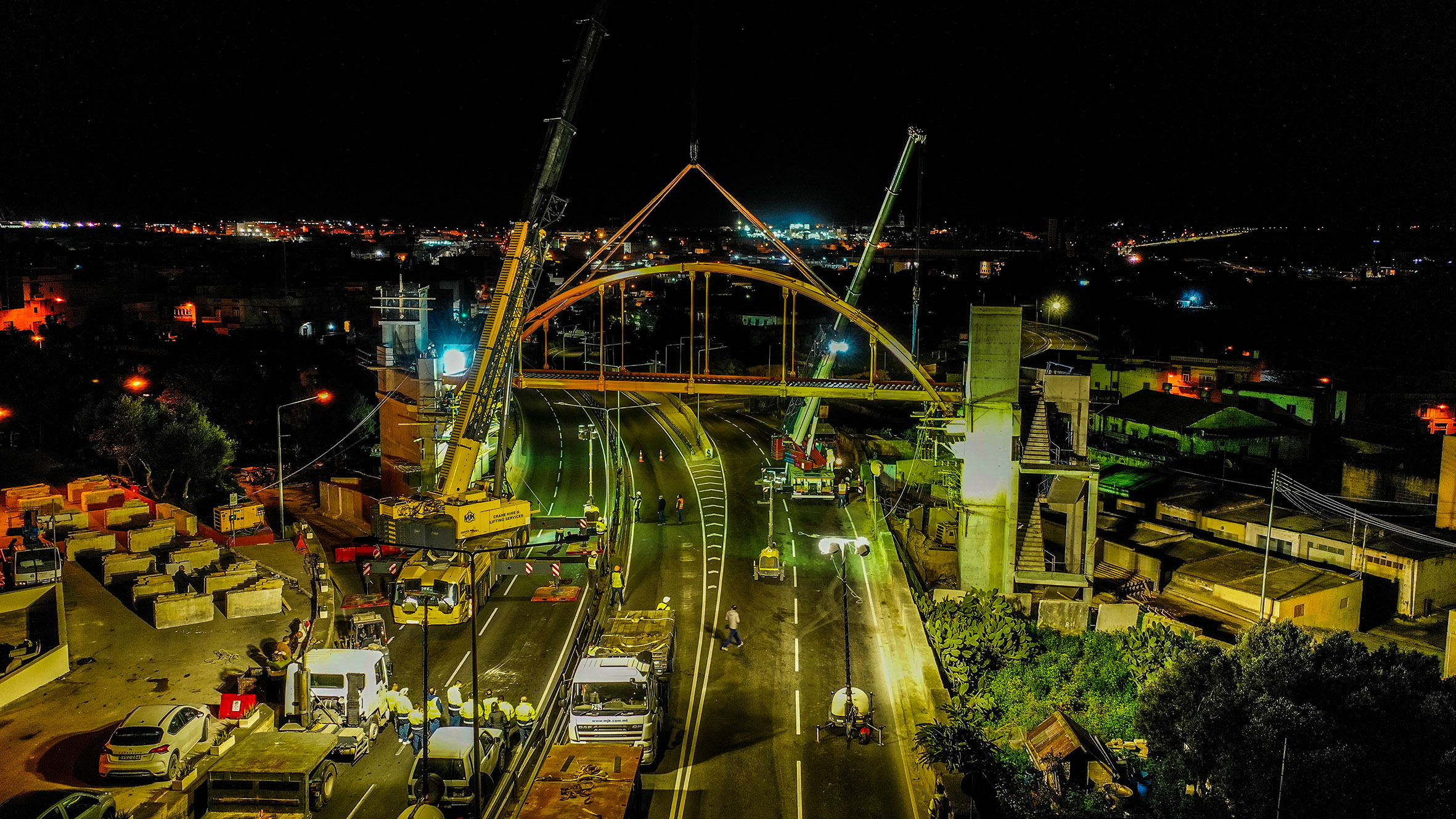 Infrastructure Malta lifts new Marsa-Qormi footbridge into place ...