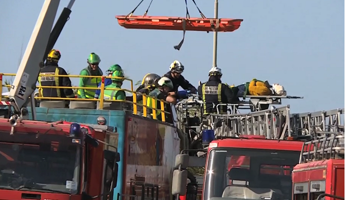 Il-Qorti tiddeċiedi li l-każ tal-inċident tal-open-top bus jibqa ...