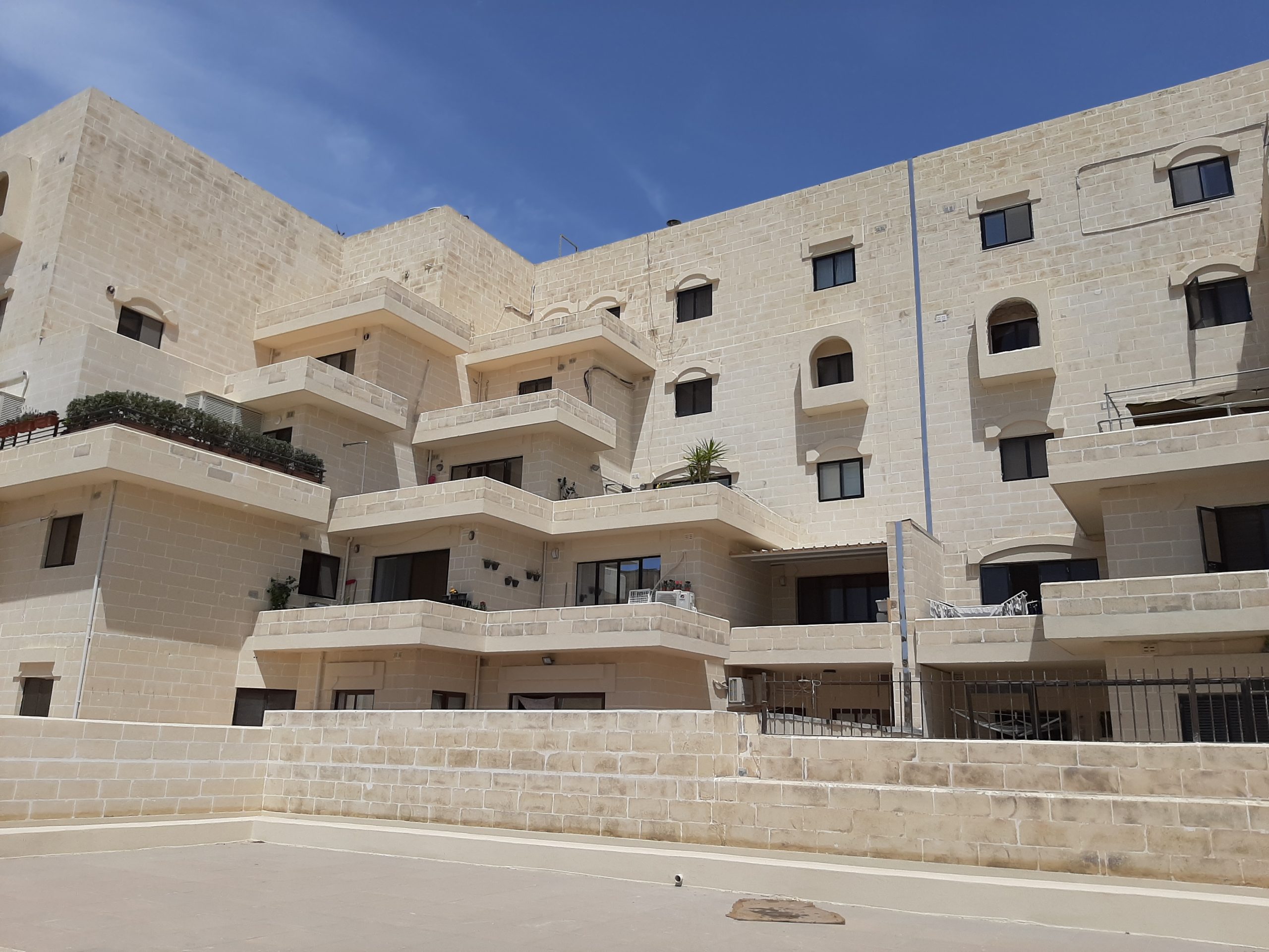 Structural damage to Binja Buqana in Mtarfa, a danger to resident ...