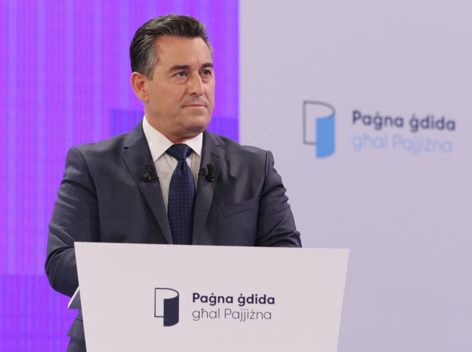 "Mount Carmel Hospital should be closed down and a new hospital built ...