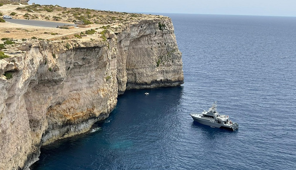 Weapons and explosives found on seabed in Miġra l-Ferħ - it is not ...
