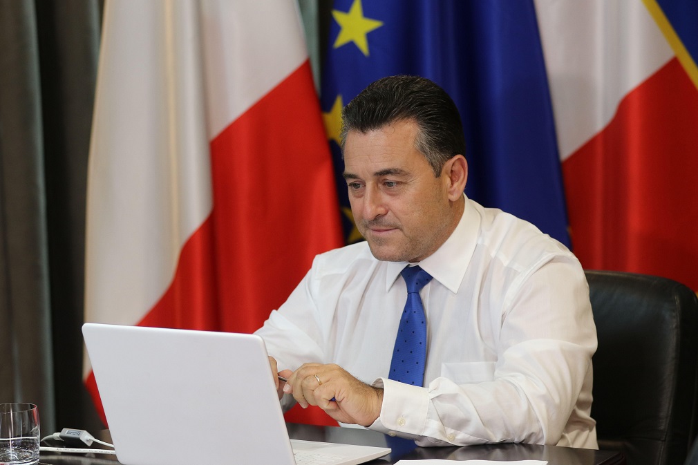 PN leader says we need to work together to take the country out of the ...