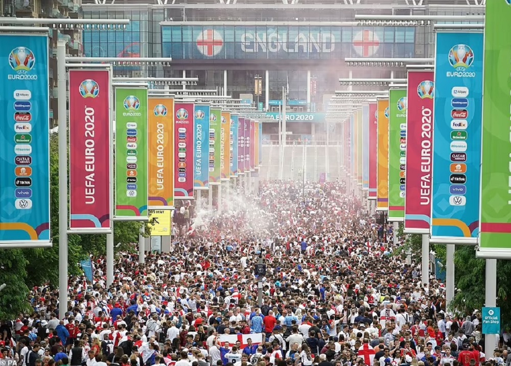 Thousands gather in front of Wembley Stadium, UK ahead of EURO 2020 ...