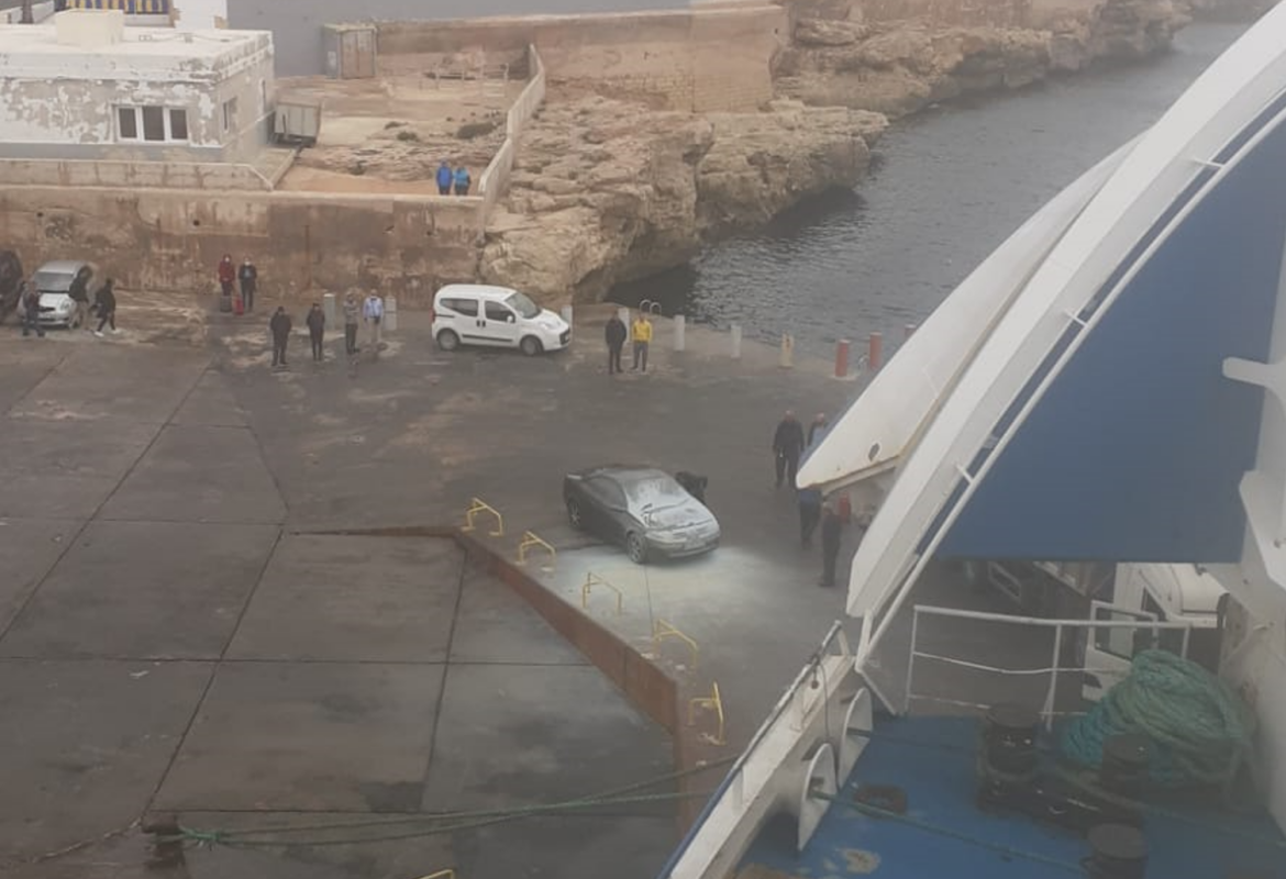 Gozo Channel crew to the rescue after car catches fire while boarding ...
