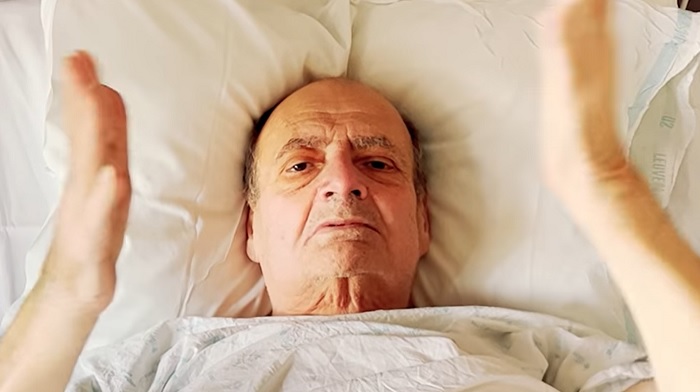 "The last kiss our pa sent us before he passed away" - Tony Zarb son ...