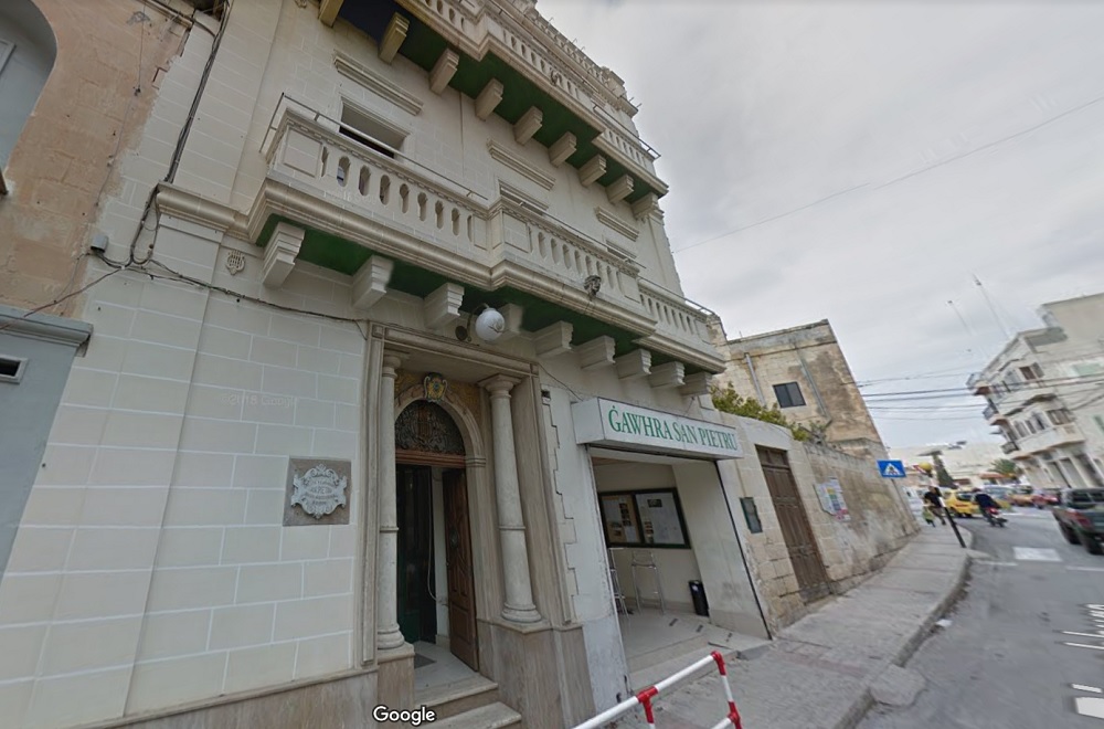 Notary loses appeal and is ordered to pay €29,000 in damages to ...